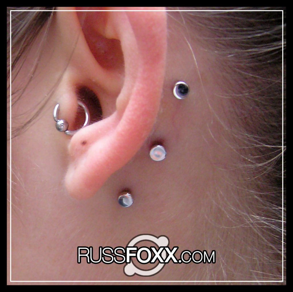 Microdermal Anchors – Russ Foxx